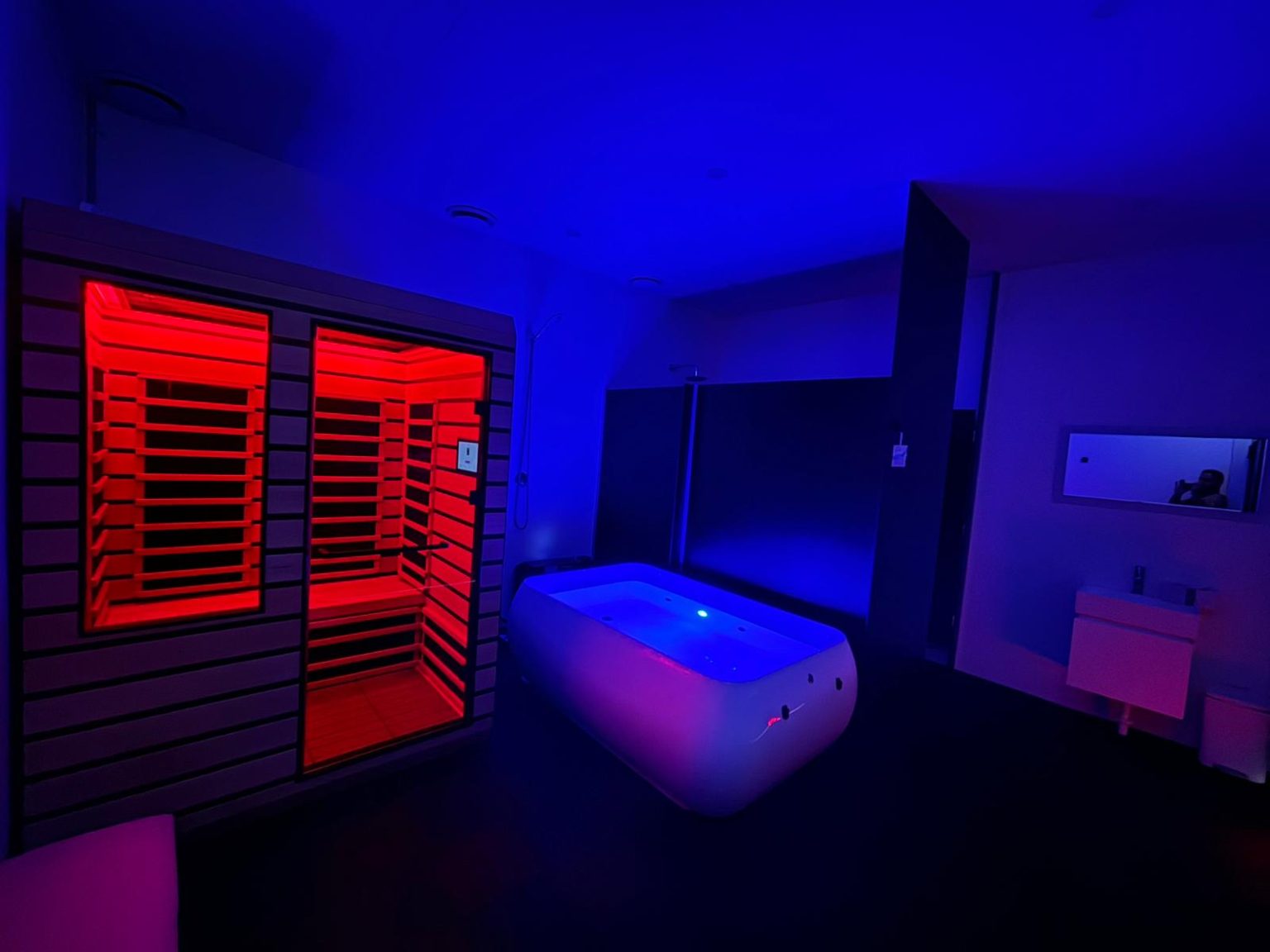 Sauna & Ice Bath - Edge Fit